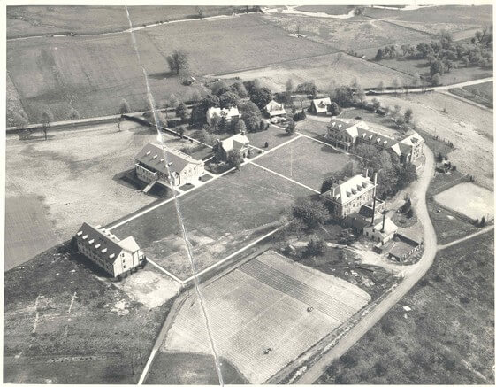 Cheyney at a Glance - Cheyney University of Pennsylvania
